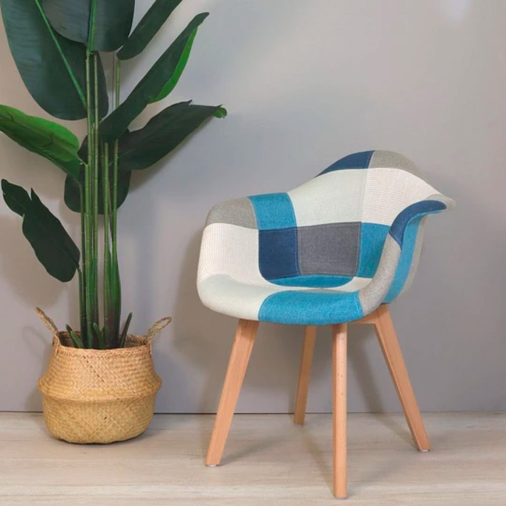 Butaca Eames Patchwork Wood – Sillas In